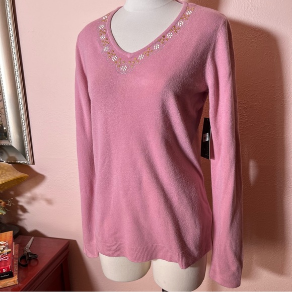 Debbie Morgan | Sweaters | New Debbie Morgan Cottagecore Floral ...